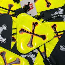 *BONESHAKER MTB×BLUE LUG* triangle reflector (yellow/orange) - BLUE LUG ...