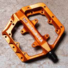 *YOSHIMURA* chilao ss large pedal limited (orange) - BLUE LUG GLOBAL ...